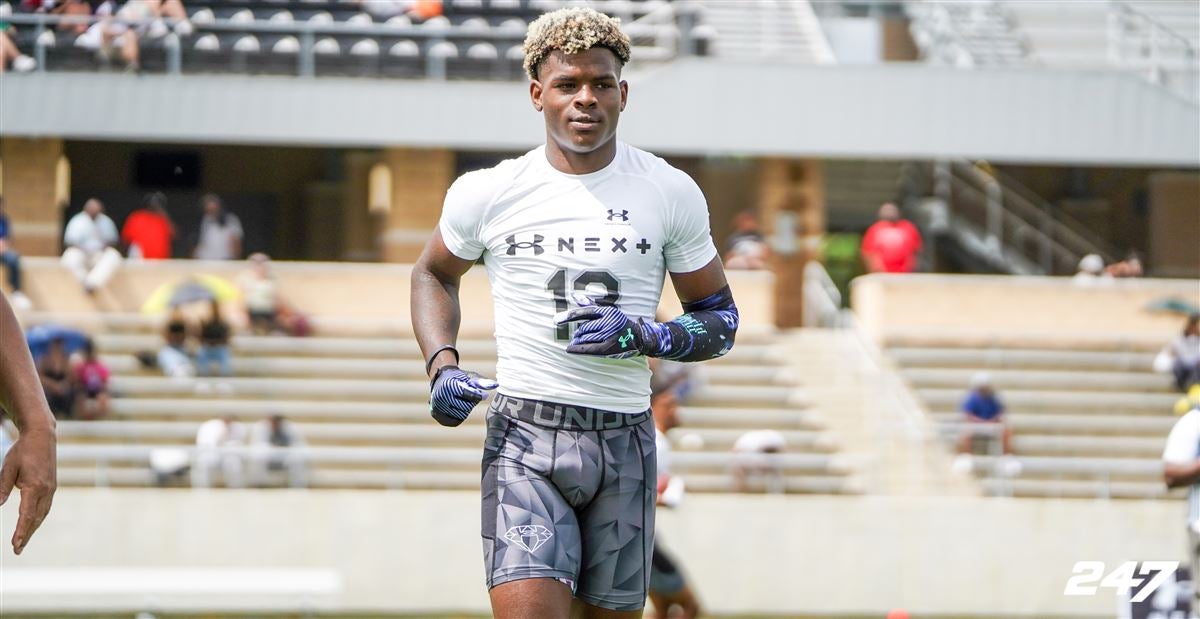 Country's No. 7 WR Andrew Marsh discusses Texas A&M, relationship with ...