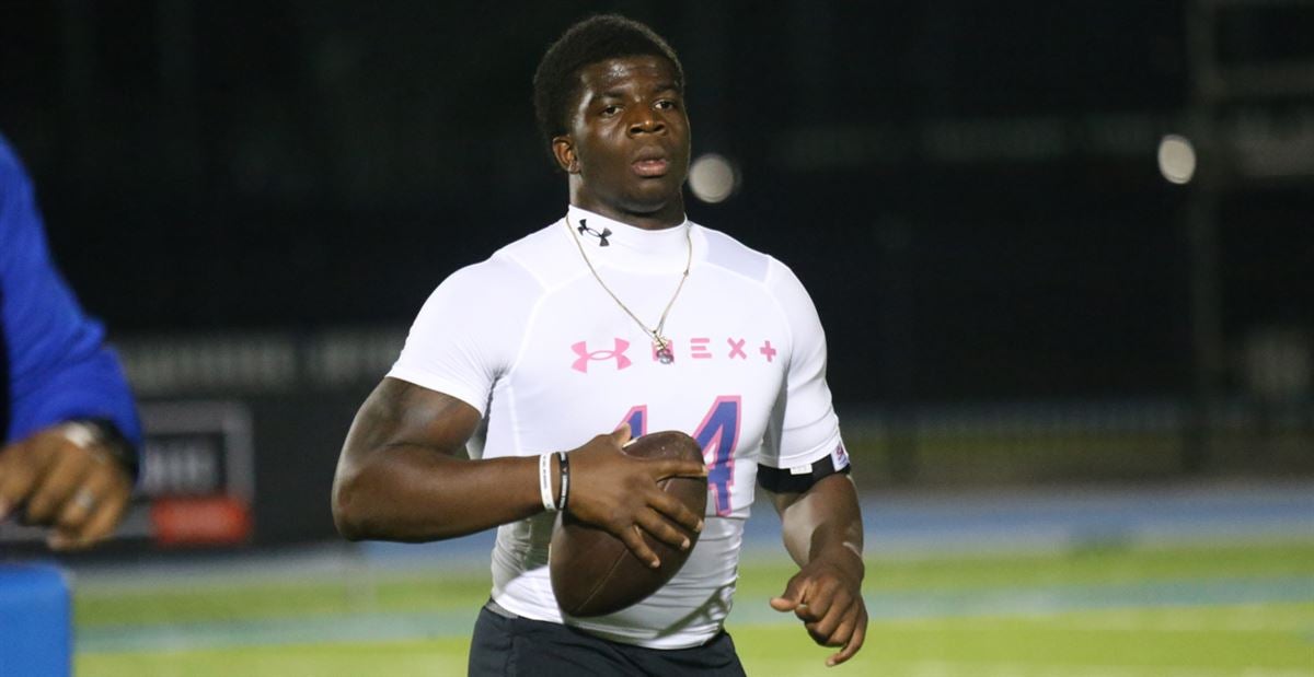 247Sports No. 1 ranked RB Jerrick Gibson has another amazing trip to Texas