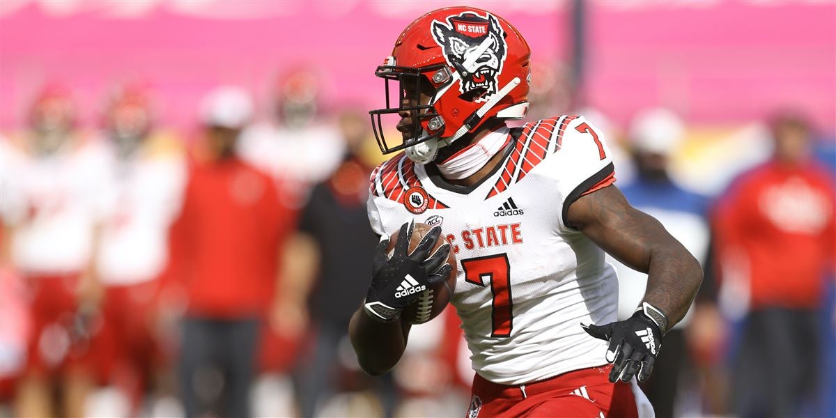 Zonovan Knight named 'breakout star' by Pro Football Focus in 2021
