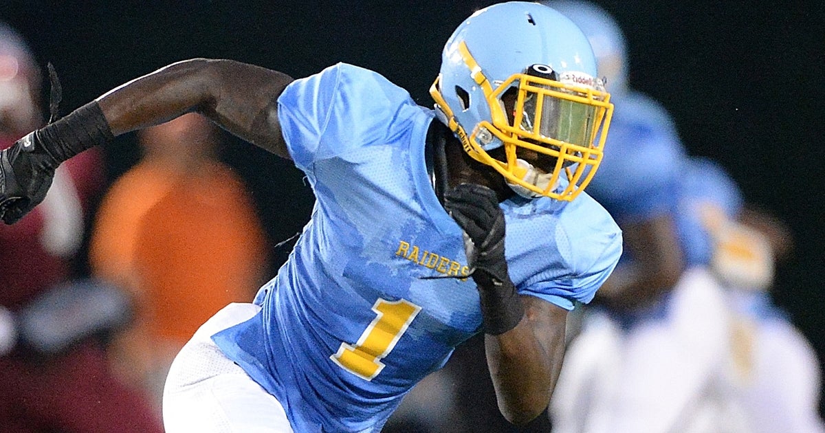 Davis Can't Wait to take on Dominick Sanders