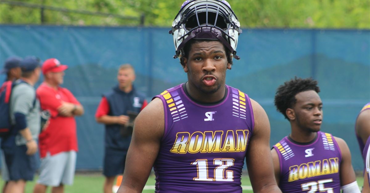 Previewing four-star edge Jameial Lyons' Friday announcement