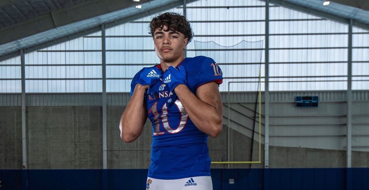 Why Jayson Gilliom 'doesn’t seem like a freshman' to Kansas teammates