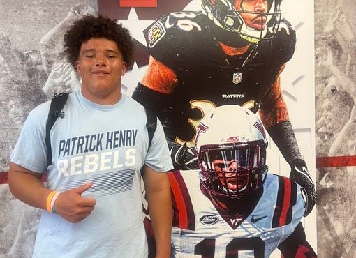 '25 OL Tyler Barrett visits Virginia Tech for Sunday night offensive ...
