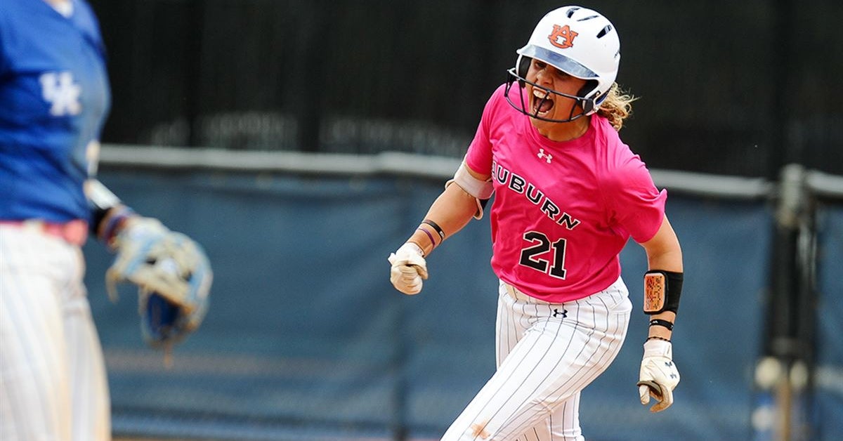 ITAT TV: Alyssa Rivera On the Auburn Softball Team