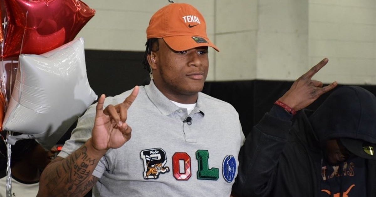 Five-star OL Devon Campbell ready to compete at Texas