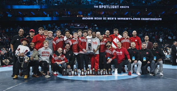 Two Huskers are champions as Nebraska wrestling finishes national runner-up