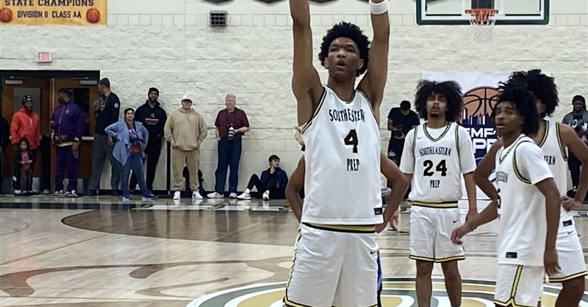 Rosser, Ekezie, and Okoth battle it out at Memphis Hoopfest