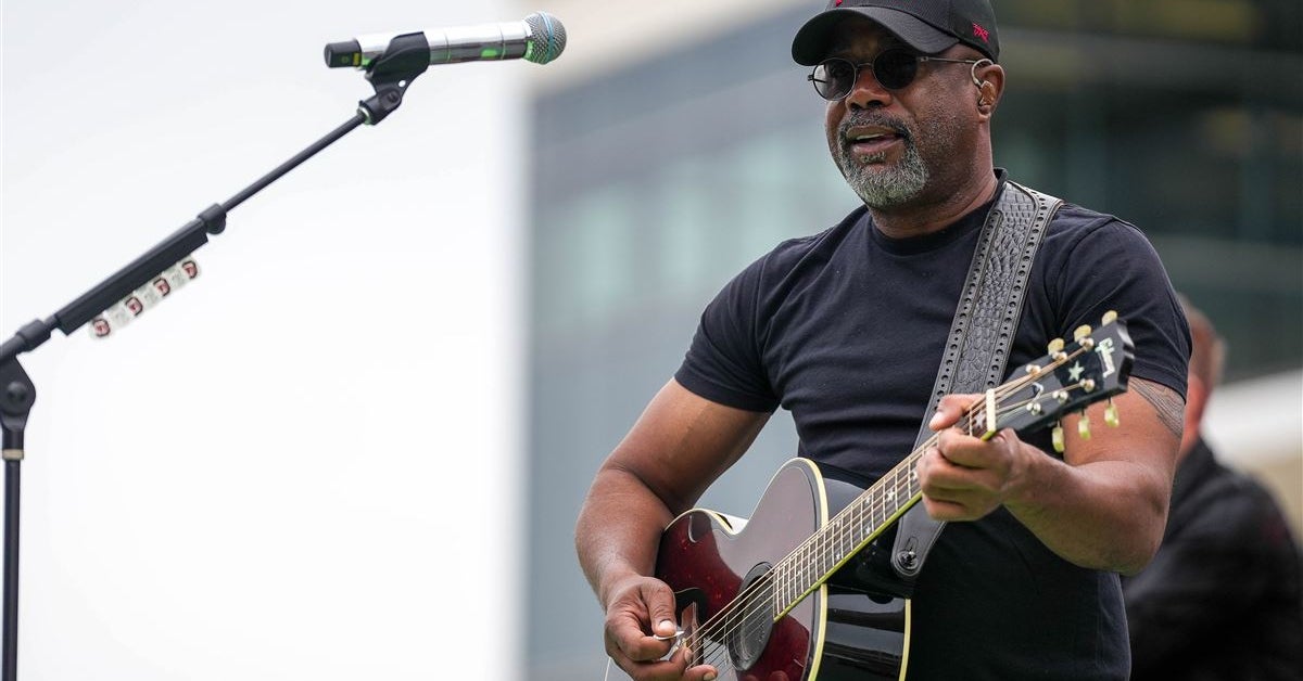 Darius Rucker to join GameDay as celebrity guest picker
