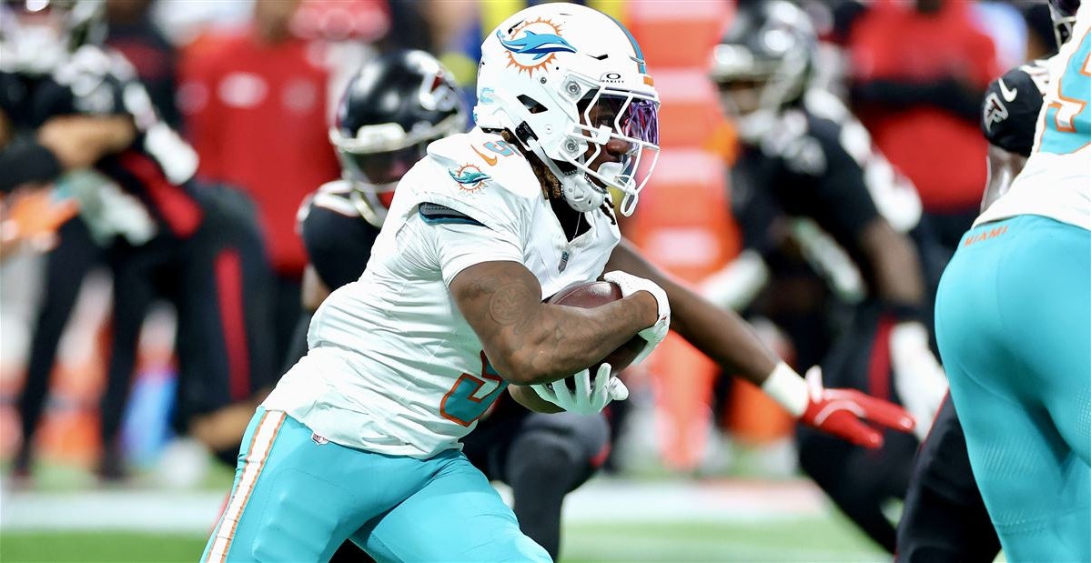Vols in the NFL: Joe Milton III tosses TD pass, Dylan Sampson busy in ...