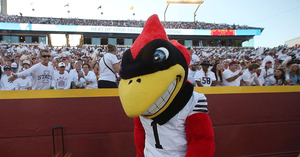 Iowa State Football Redshirt Tracker: One freshman nears burning a year ...