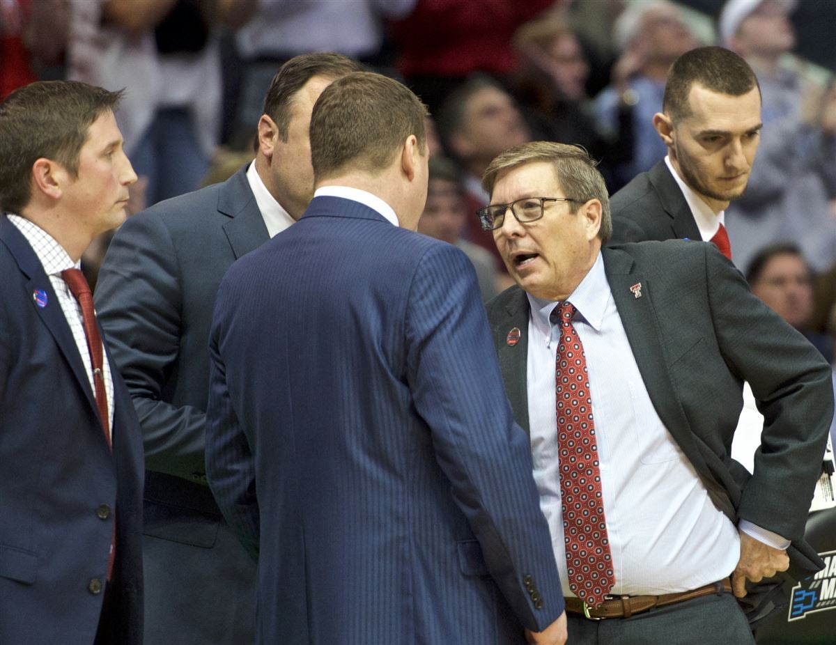 Farewell Coach Adams