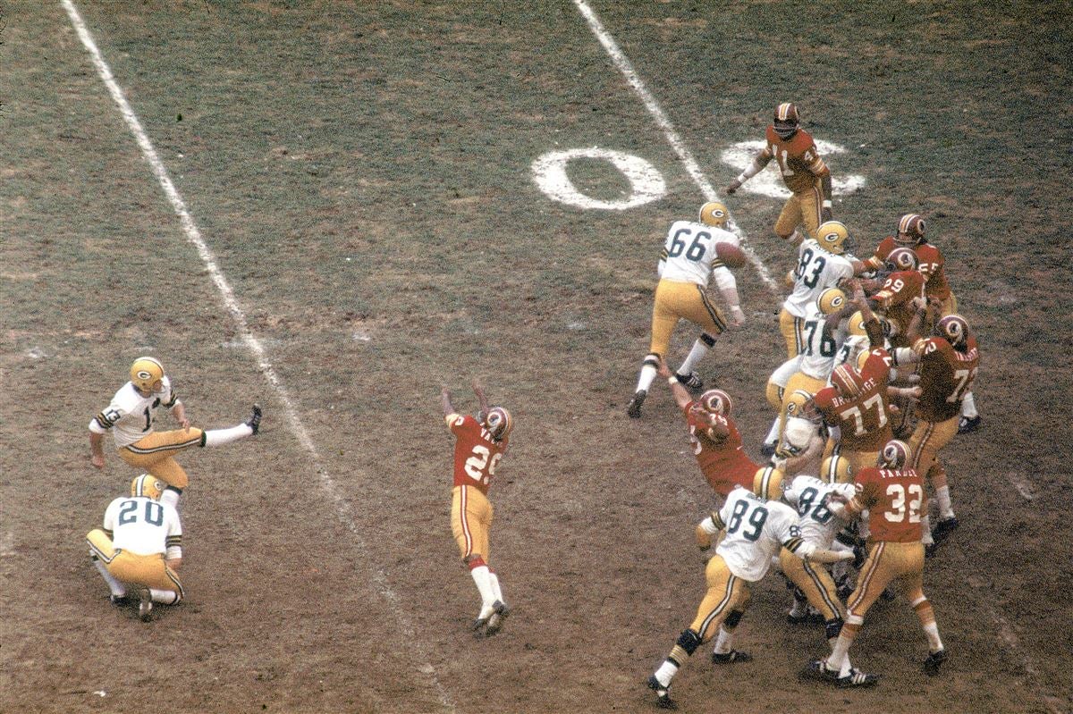 The best Green Bay Packers player to ever wear No. 13