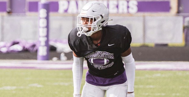 Recent flip Daeh McCullough signs with Crimson and Cream