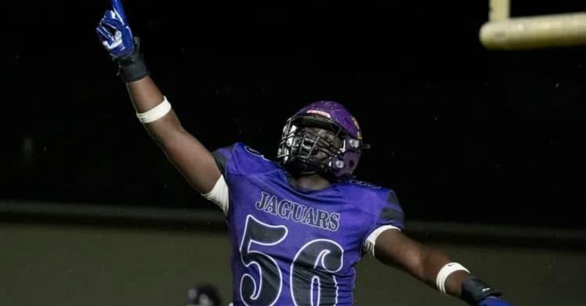 2027 offensive lineman Antonio Keefer is embracing leadership ahead of ...