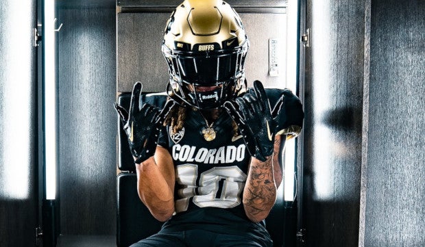 Former USF receiver Xavier Weaver plans to transfer to play for the ...