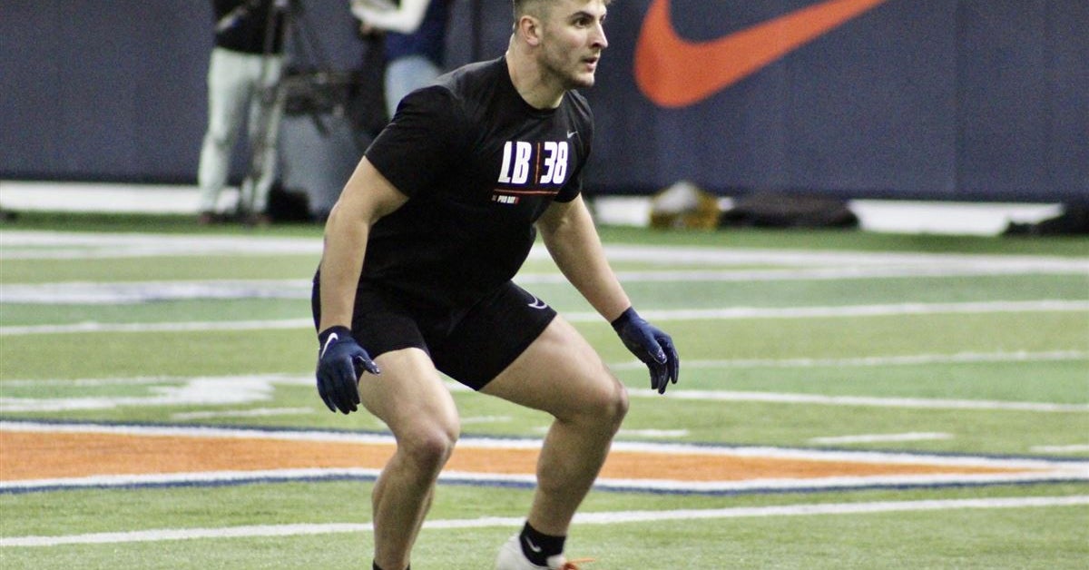Illini linebacker Isaac Darkangelo signing with Detroit Lions as undrafted free agent