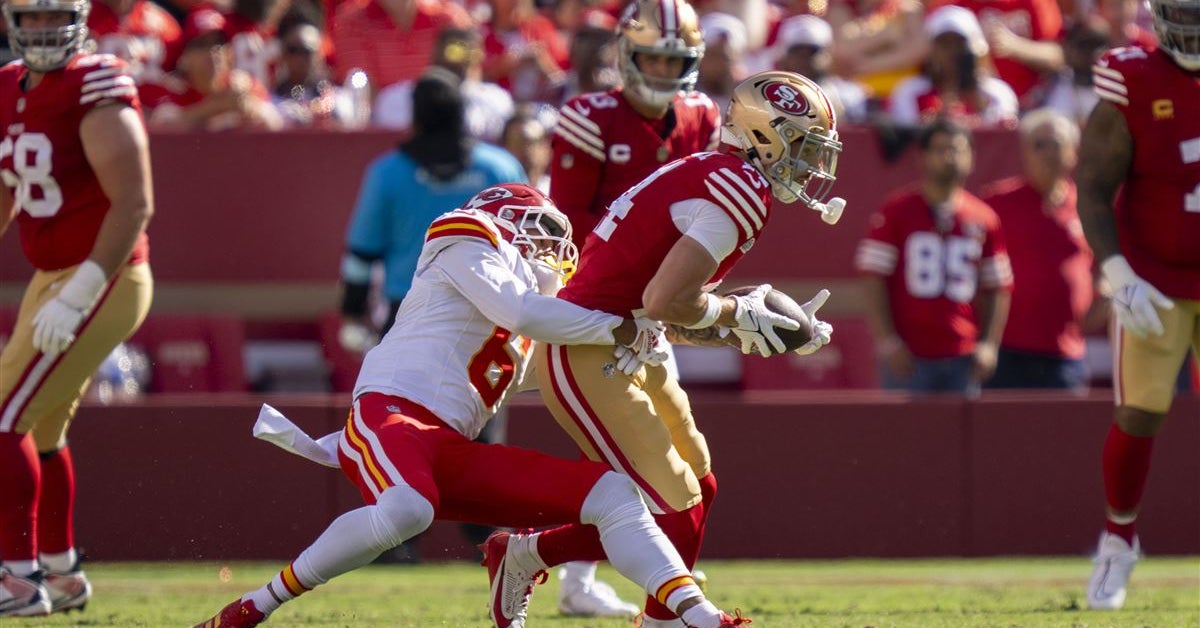 WATCH: Ricky Pearsall gets a standing ovation following his first ...