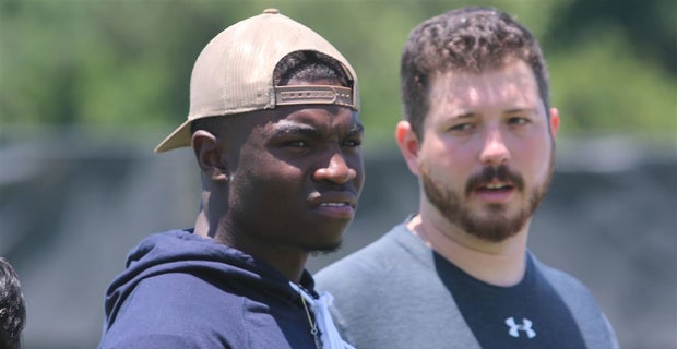 Dean cuts his list, adjusts decision timeline