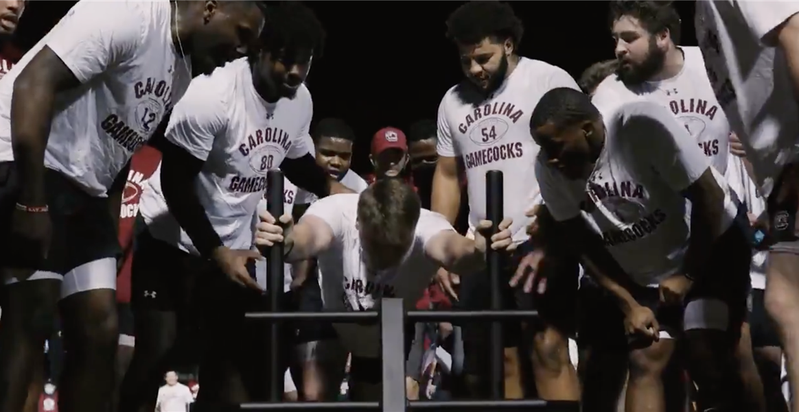 WATCH: Teammates, coaches encourage Gamecocks walk-on to finish workout