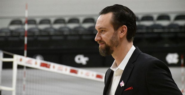 Watch: Dan Meske introduced as head coach for Louisville volleyball