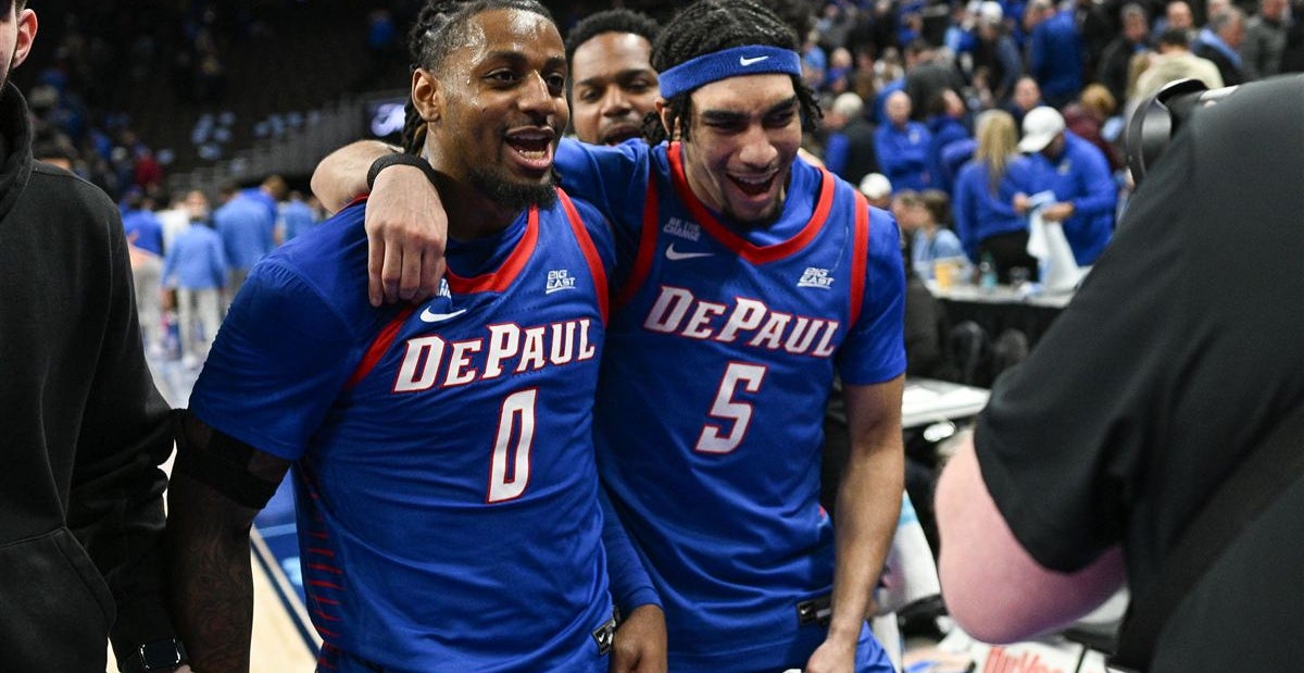 DePaul slips past Creighton, 72-71