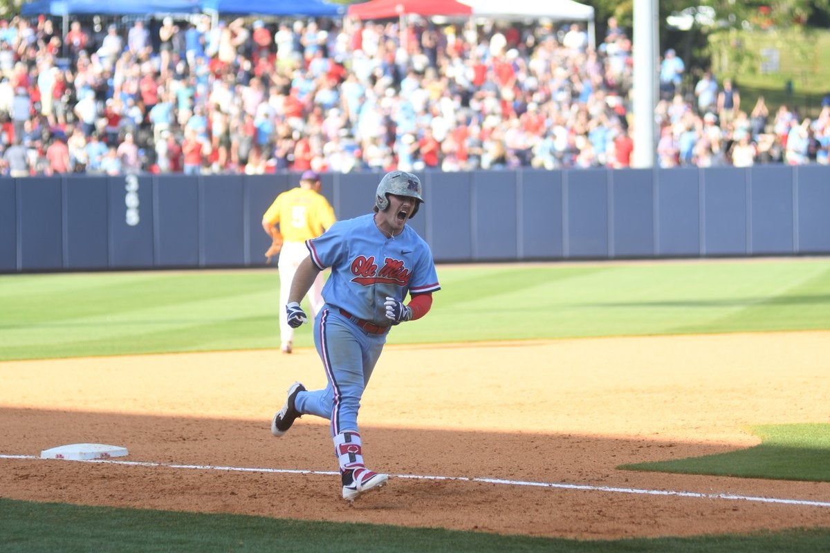 Omaha Chase on Deck, Dillard Reflects on Ole Miss Decision