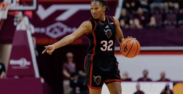 Women's basketball freshman tracker: Tajianna Roberts impresses, Kiyomi ...