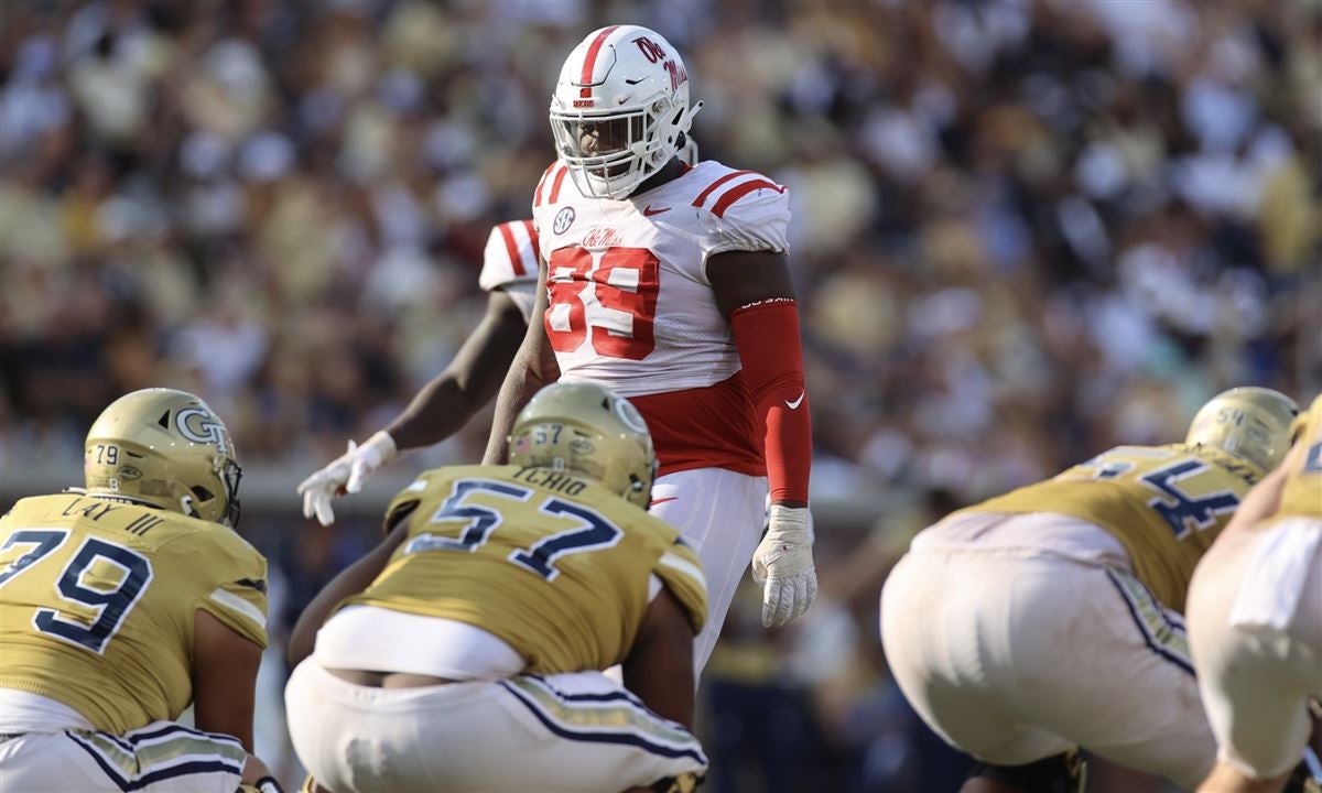 Exclusive| Ole Miss DT JJ Pegues discusses community impact + defensive ...