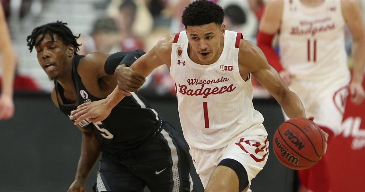 How Johnny Davis learned the importance of rebounding