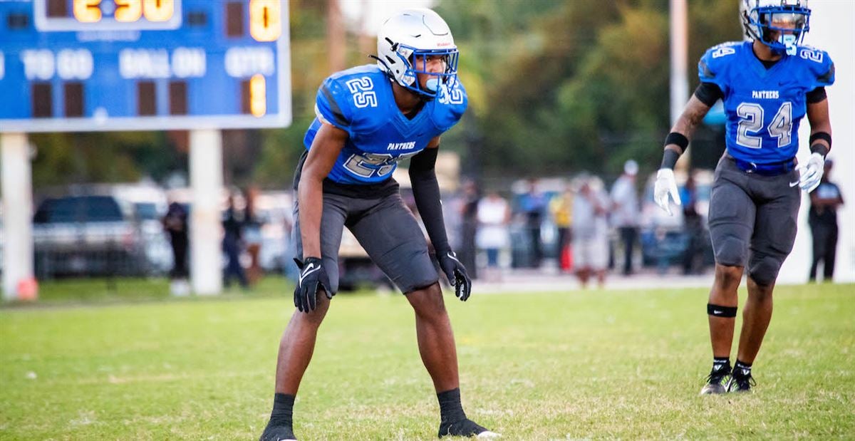 Decision Primer: Top Iowa DB target Xavier Lucas expected to make ...