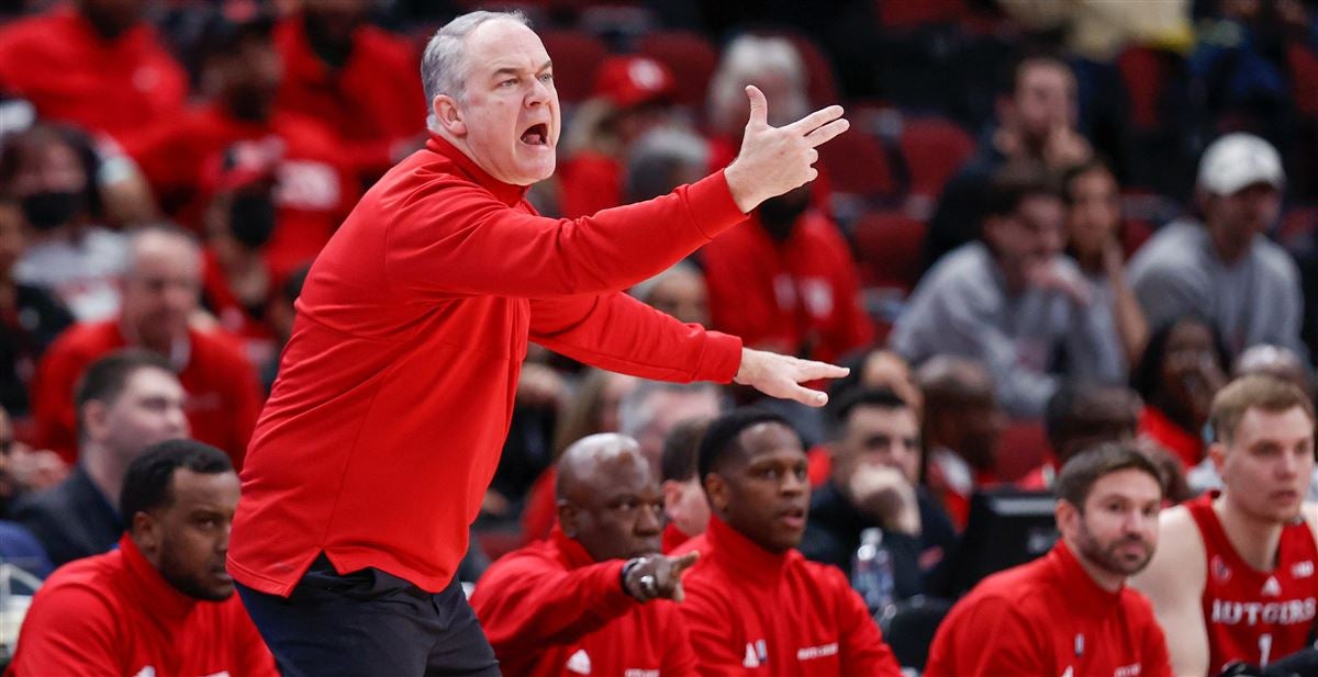 Fat Cat Friday: Everything but the kitchen sink!