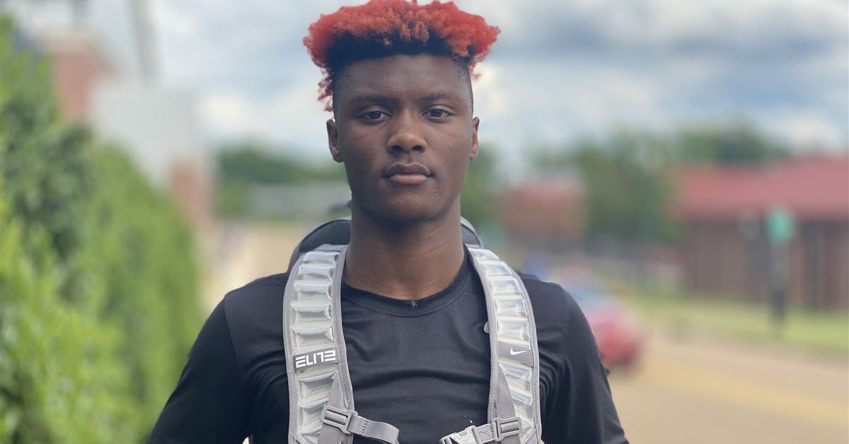 Ayden Williams returns to Ole Miss