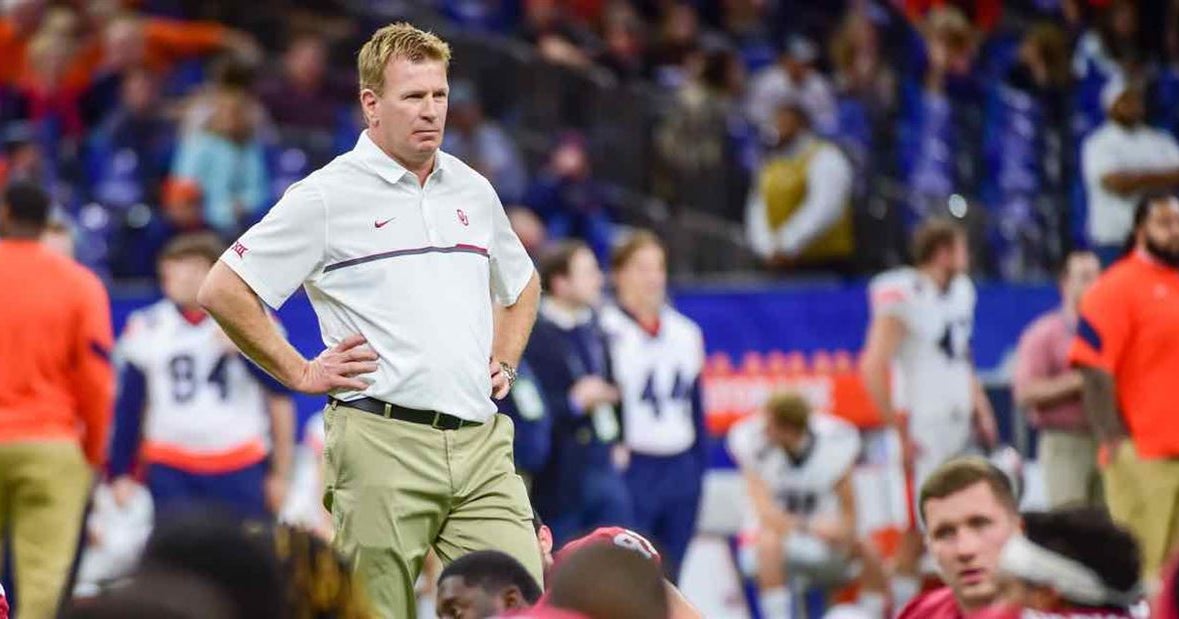 Mike Stoops staying at Alabama as an analyst
