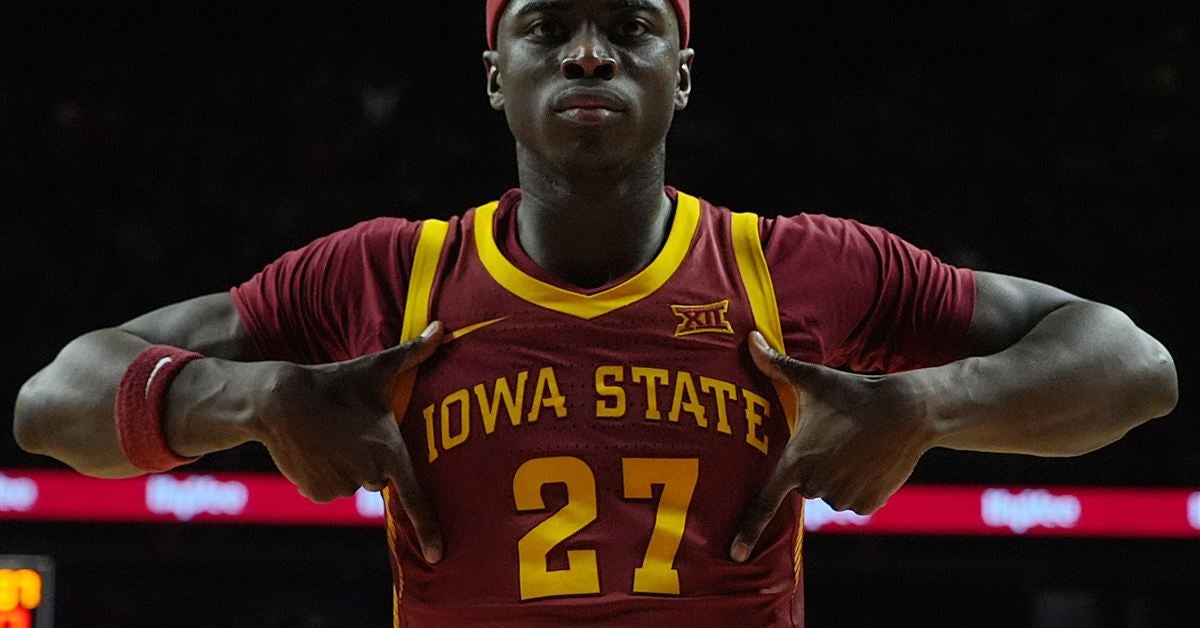 Iowa State remains in the AP Top 5 after another 2-0 week