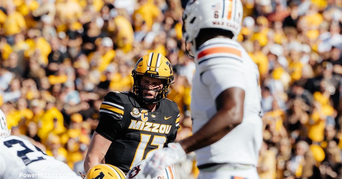 QB Brady Cook returns from injury to lead Mizzou on late 4th-quarter TD ...