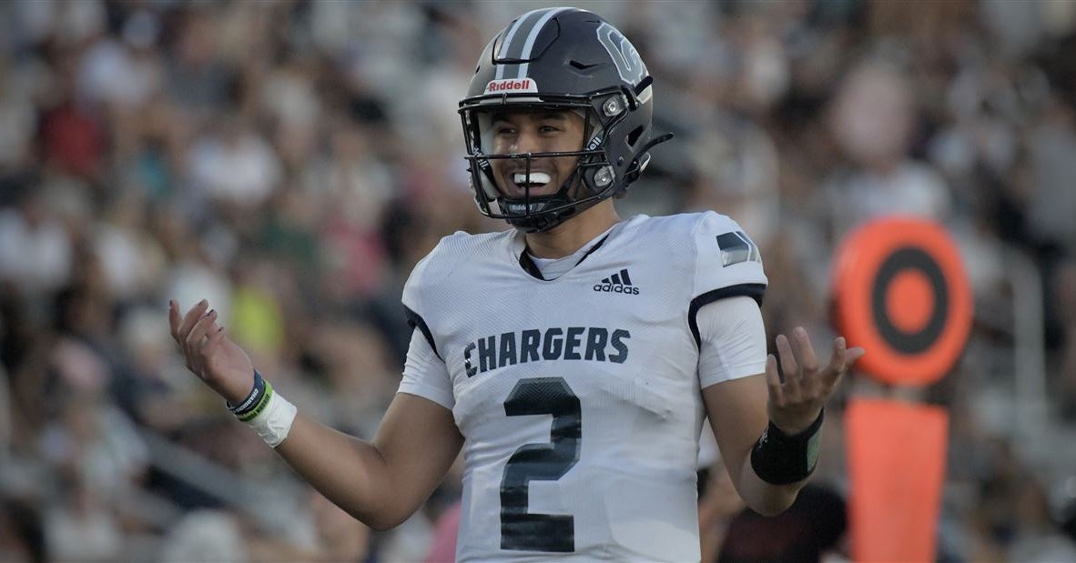 2026 Top247 QB Helaman Casuga takes in Texas A&M season opener