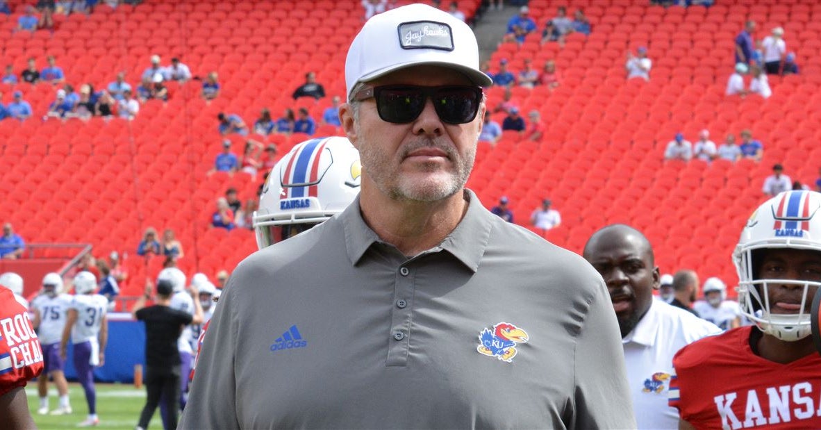 Wisconsin 'targeting' Jeff Grimes for its vacant OC role, per report