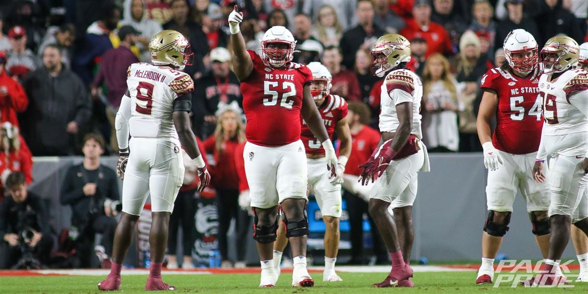 Starting OL Tim McKay announces return for final season