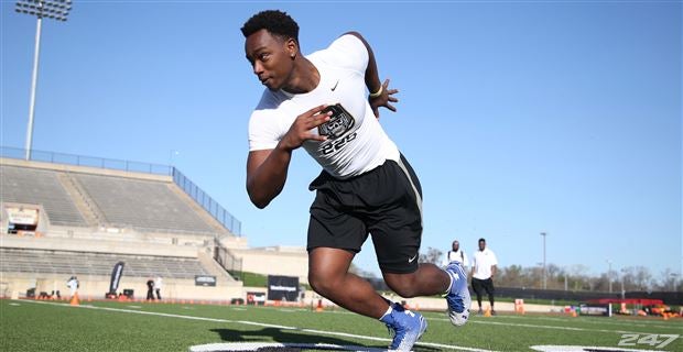 Taquon Graham, Temple, Weak-Side Defensive End