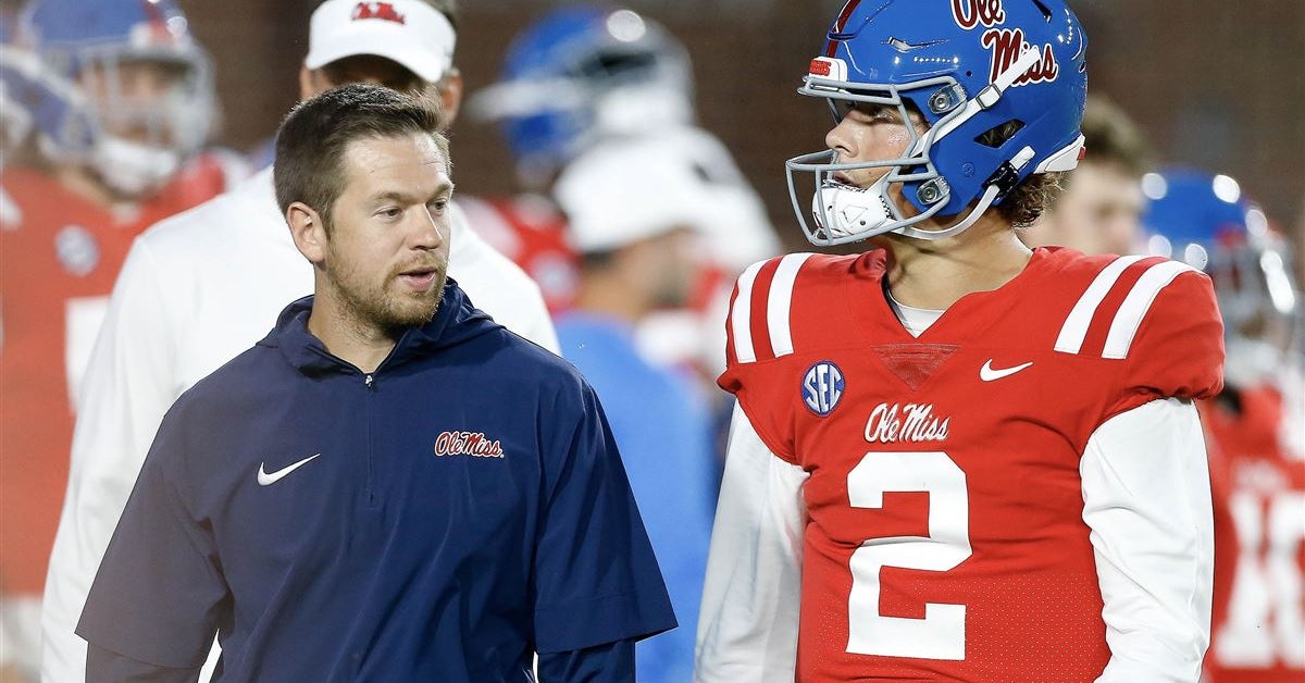 Ole Miss OC Charlie Weis Jr. handling criticism of offense ‘fine’