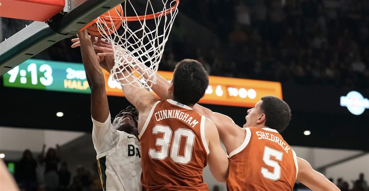 Texas forwards Dylan Disu and Brock Cunningham dealing with injuries ...