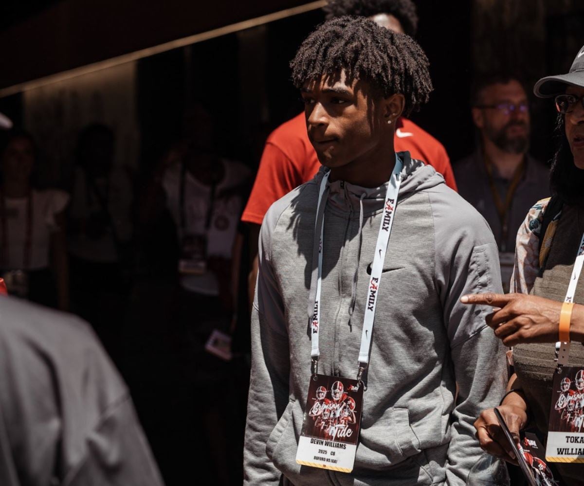 Alabama 'at the top' for 2025 4-star CB Devin Williams
