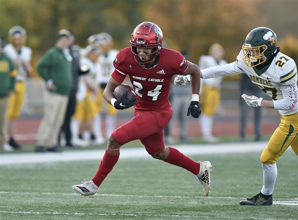 PHOTO GALLERY: Kennedy Catholic Defeats Richland, Advance To Quarterfinals