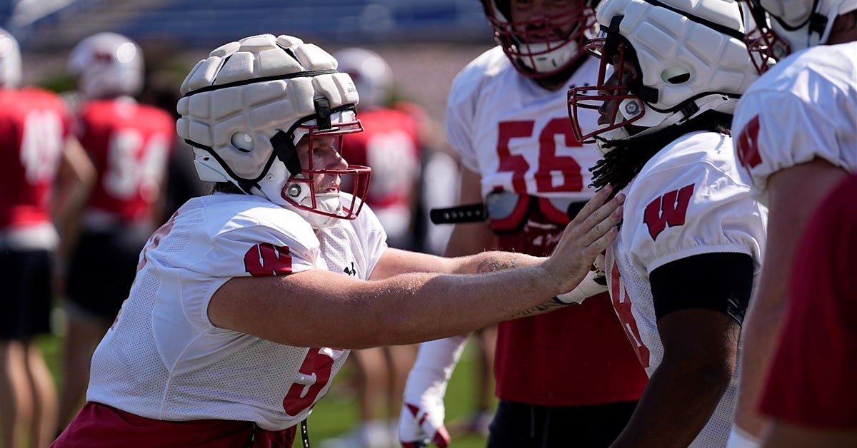 Center Jake Renfro ‘fired up’ about Wisconsin’s team and culture ...