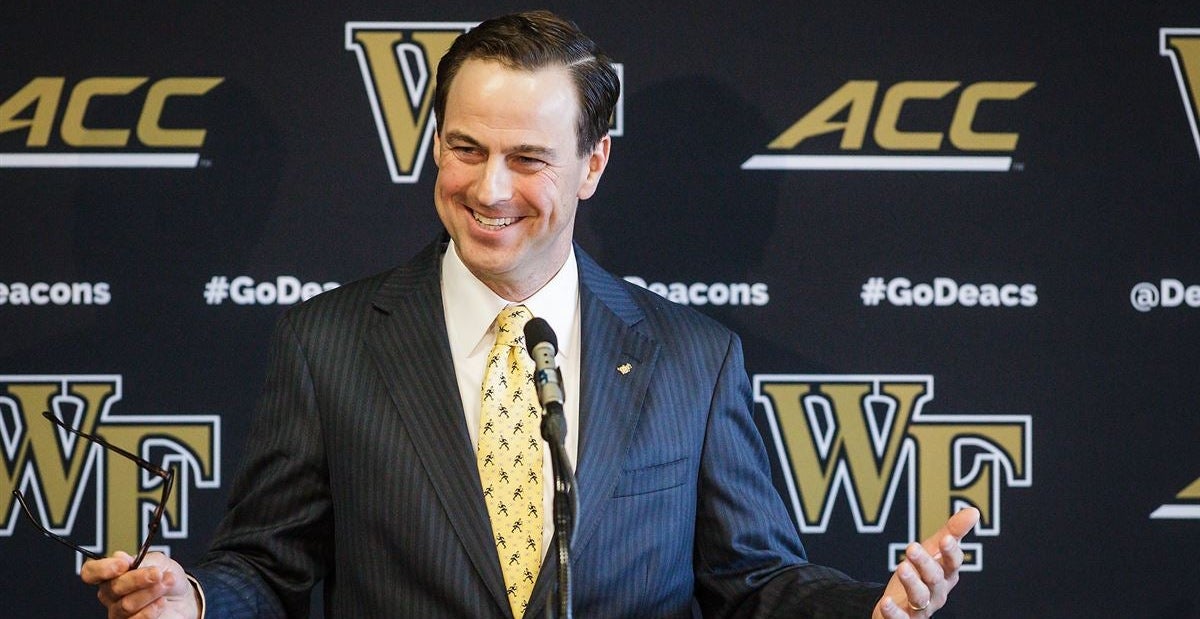 Stadium ranks top 20 athletic directors in college sports