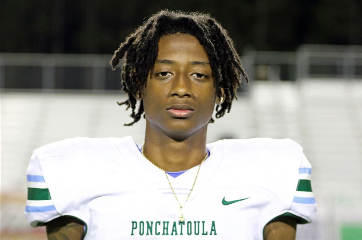 Amorion Walker flips to Michigan: ‘They’re like family’