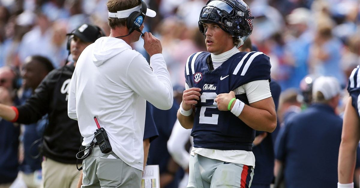 Lane Kiffin praises Jaxson Dart for giving 'everything he can' to Ole Miss