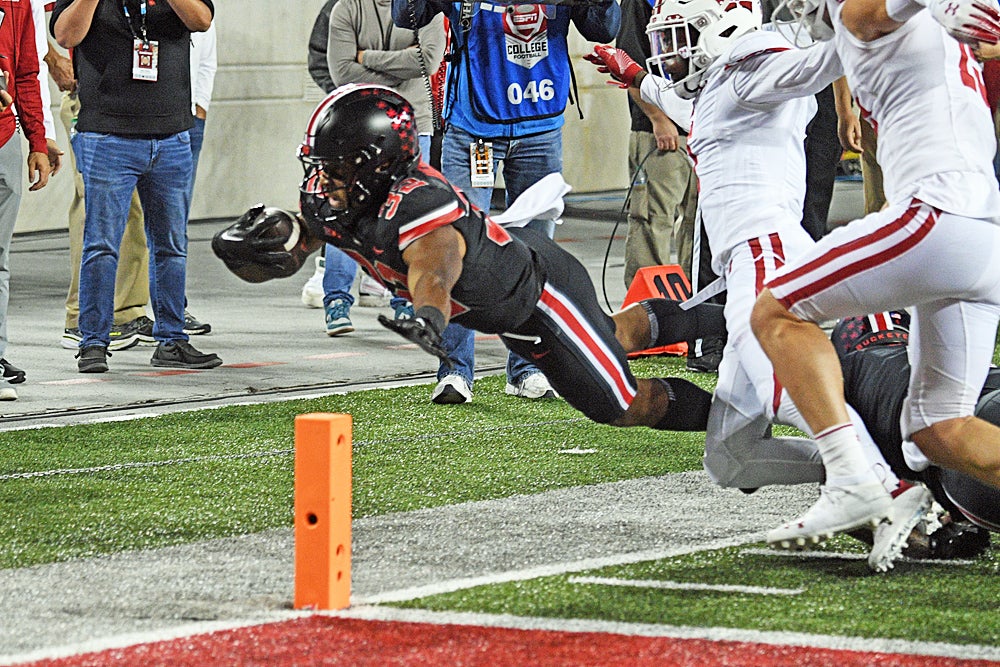 Sights and Sounds: Buckeyes overwhelm Wisconsin in Big Ten opener