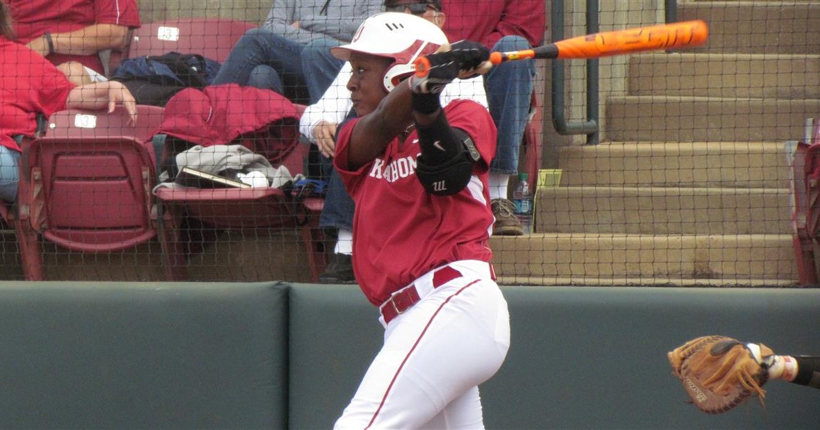 Knighten makes Top 10 list for NFCA Freshman of the Year