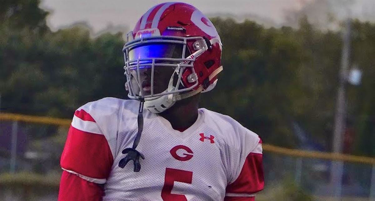 DL DJ Allen down to two schools